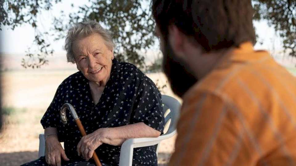 Herminia ha muerto: así fue el momento más duro del final de ‘Cuéntame ... Herminia ha muerto: así fue el momento más duro del final de ‘Cuéntame ...